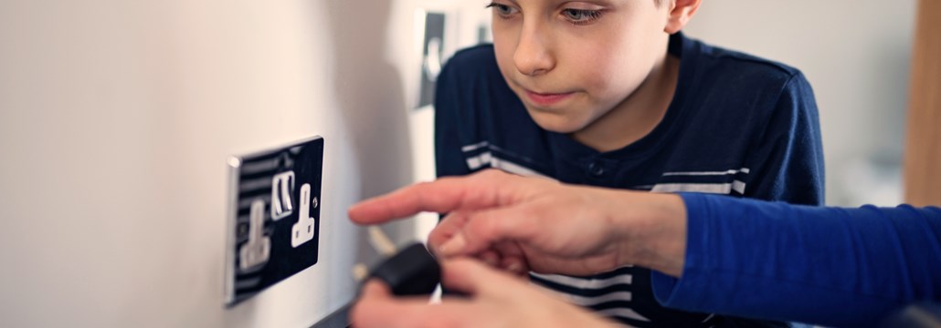 Professional Resources | Electrical Safety First
